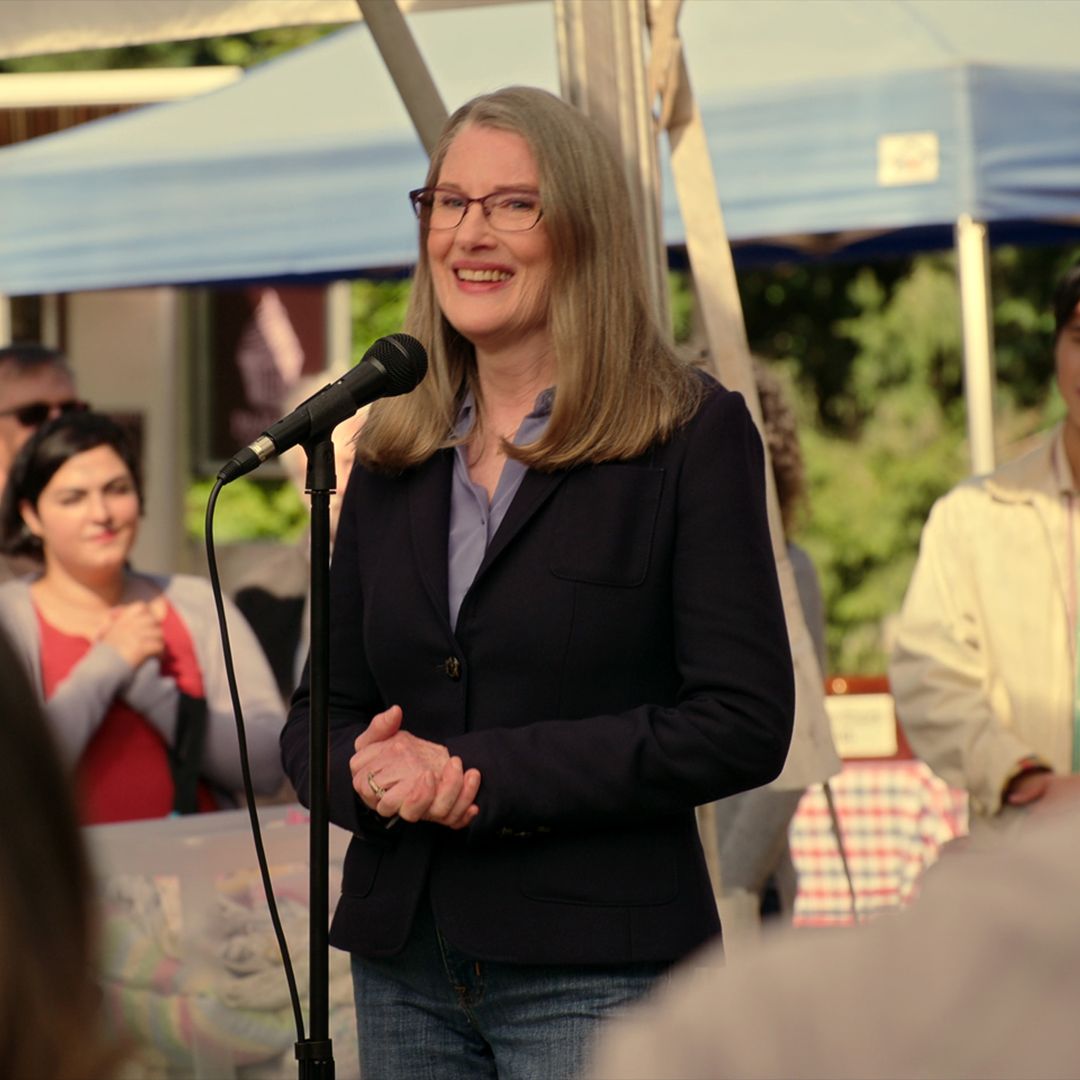 Virgin River: Meet Annette O'Toole's famous husband and Better Call ...