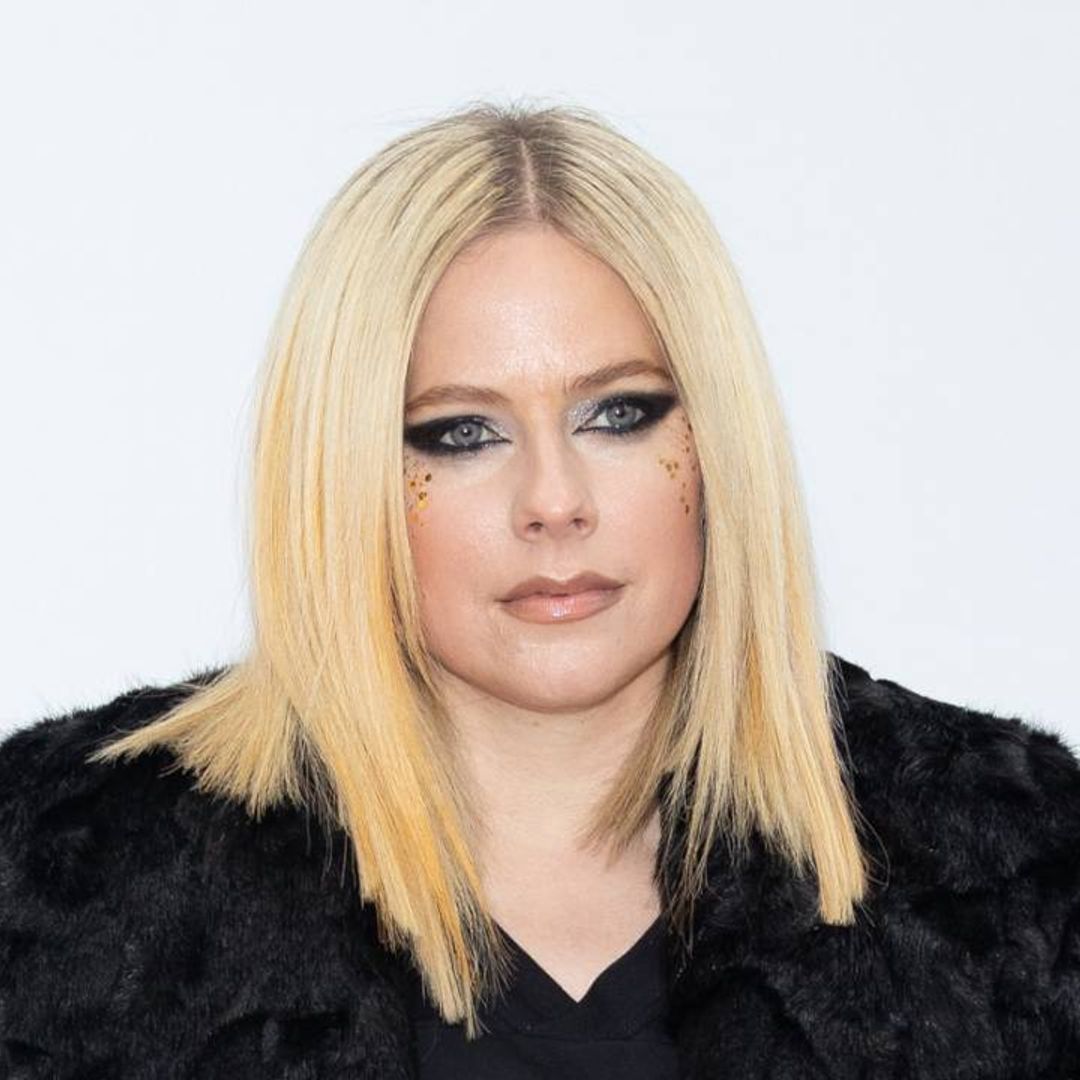 Avril Lavigne provides fans with surprise sneak-peek as she begins ...