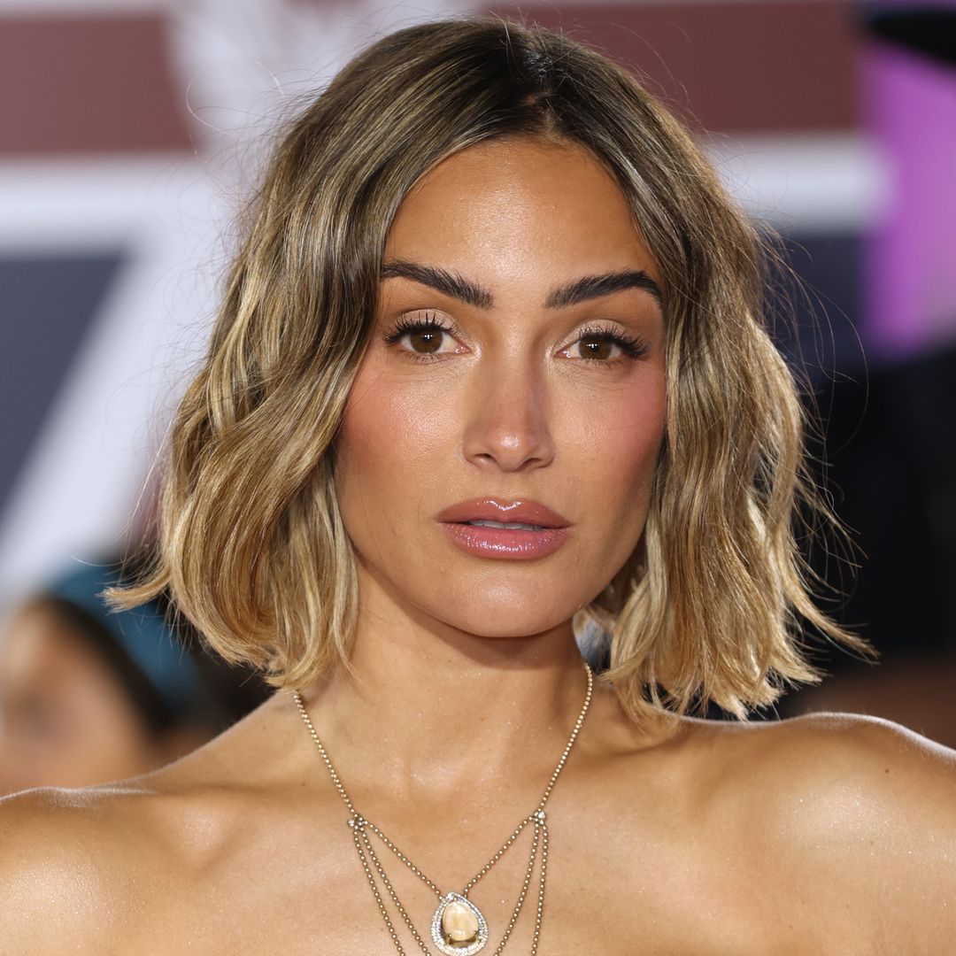 Frankie Bridge has found the butter yellow dress of my dreams - and it ...