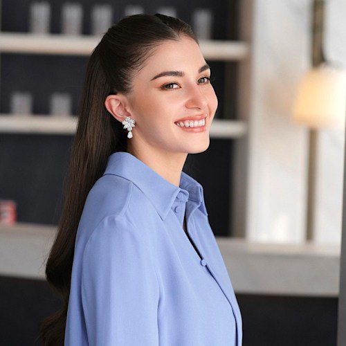 The Crown: Princess Diana's best fashion moments from Season 4 to ...