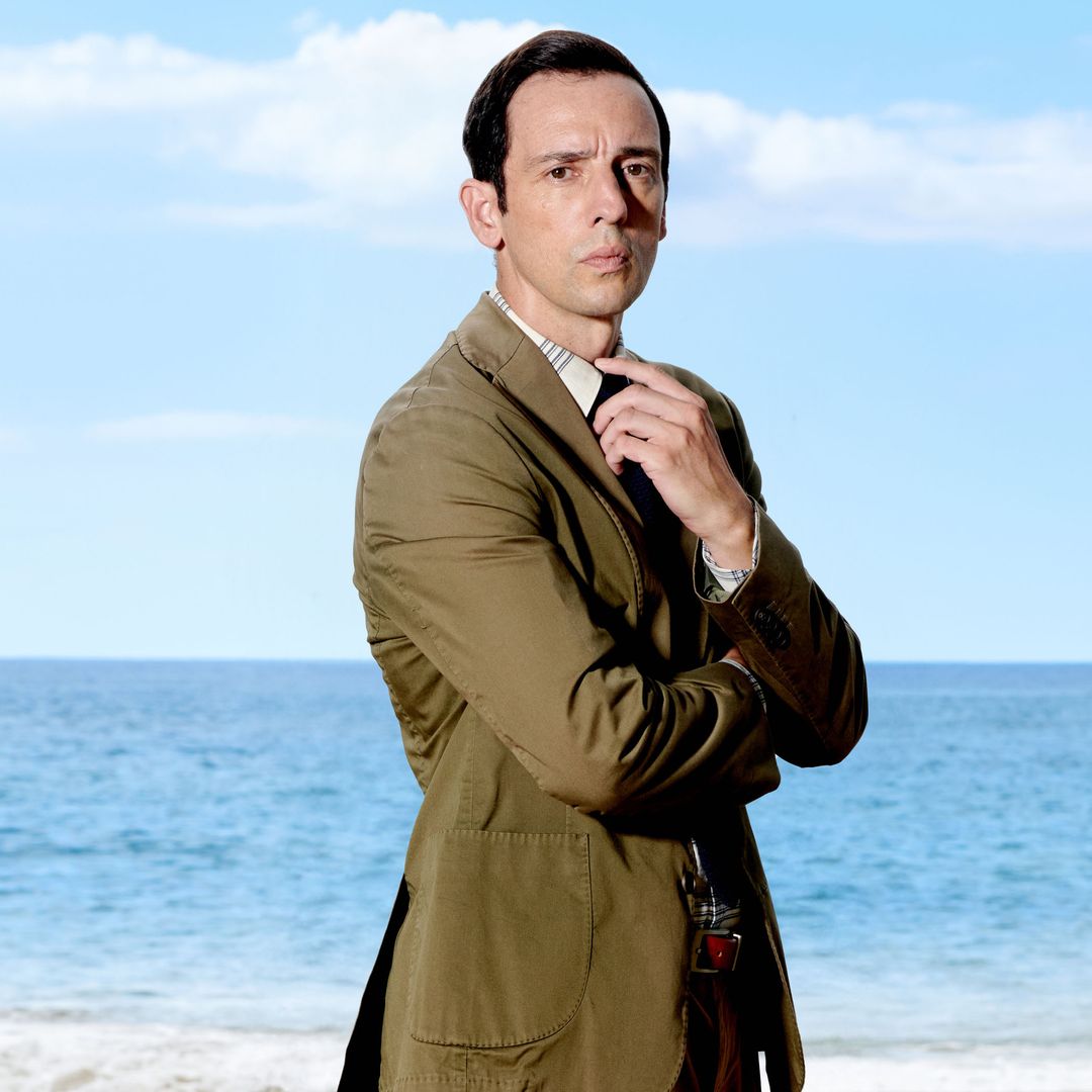Death in Paradise's Ralf Little teases Christmas special will be ...