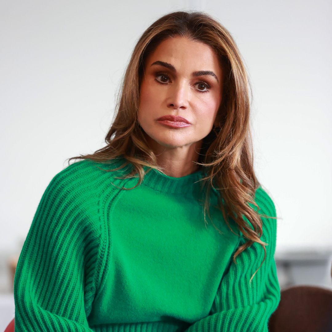 Queen Rania of Jordan: New photos released to mark her 46th birthday ...