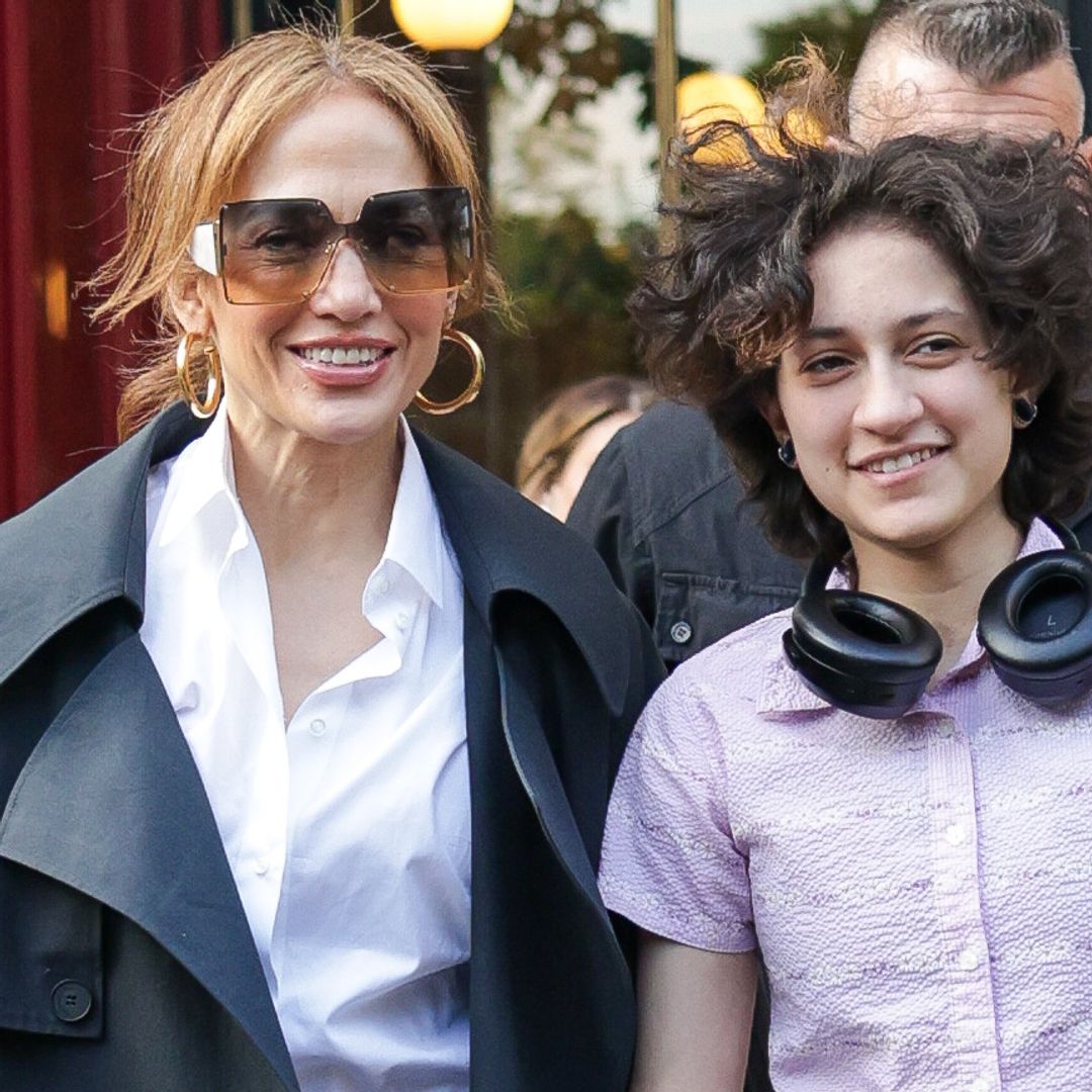 Jennifer Lopez: Get News & Photos On J-Lo, Singer, Dancer, Actor & Mum