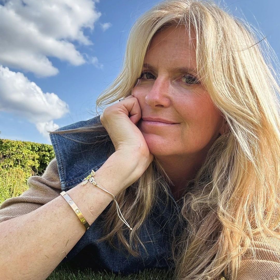 Penny Lancaster and Rod Stewart's palatial garden feature at £4 ...