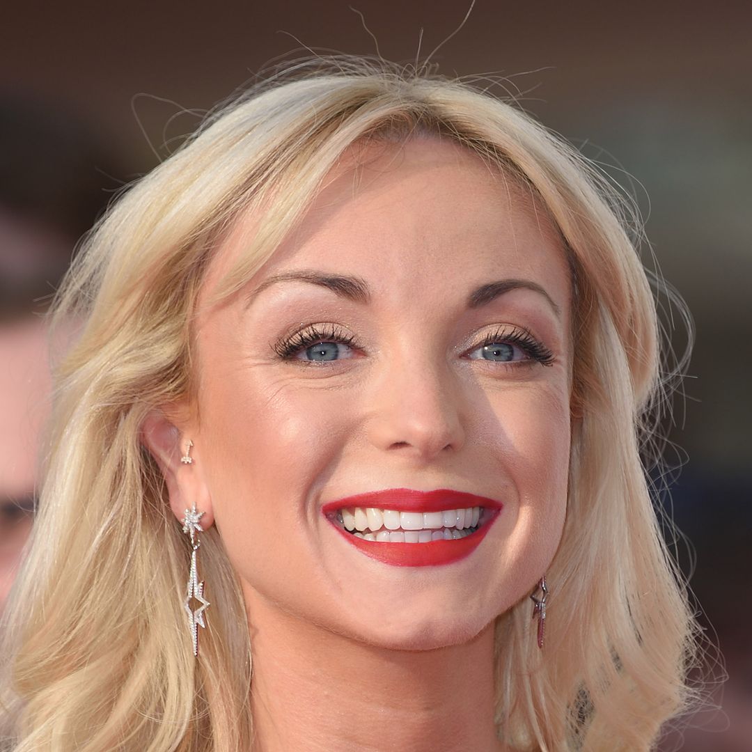 Helen George Teases New Romance As She Enjoys Candle Lit Bathing On Weekend Getaway Hello