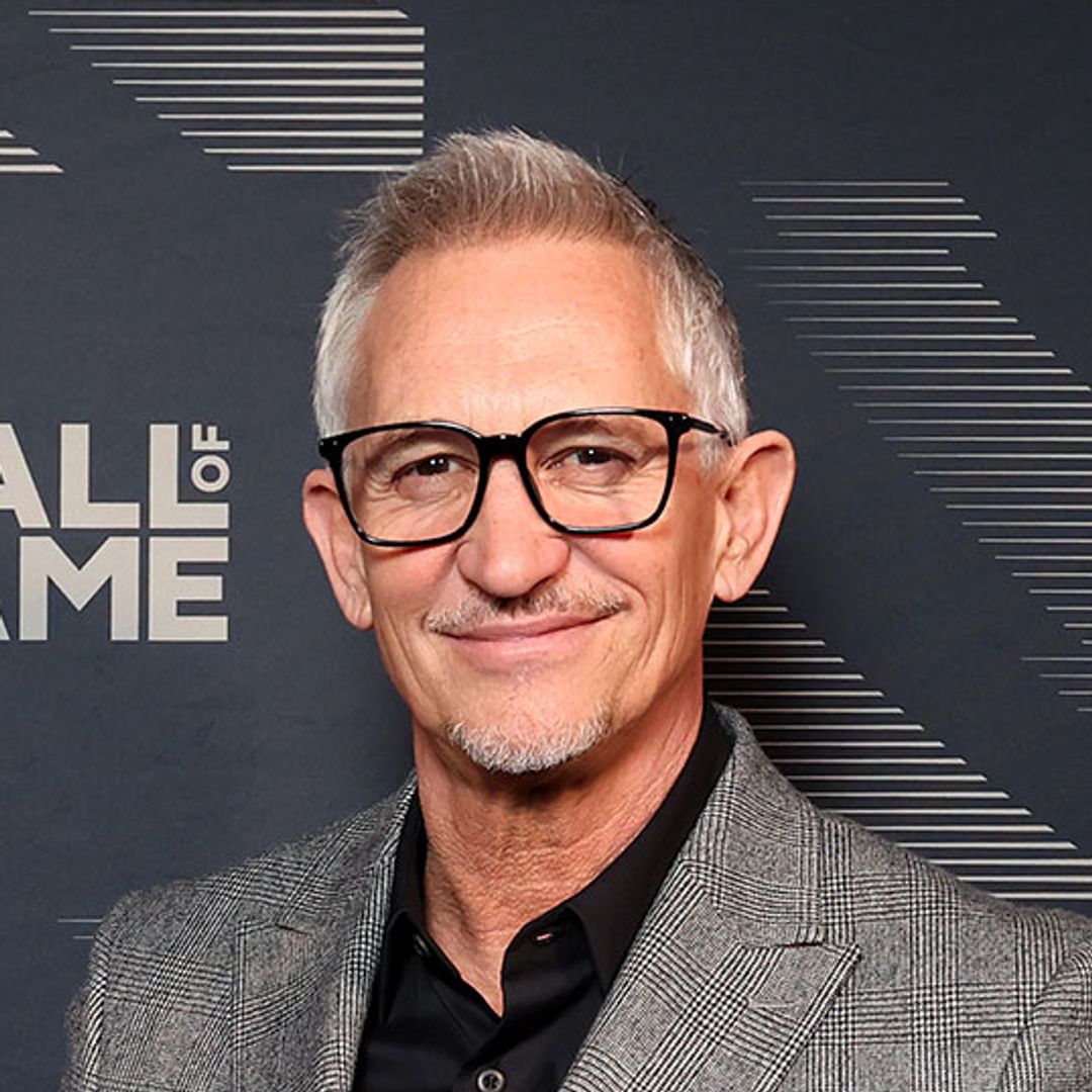 Gary Lineker enjoys cosy pre-Christmas reunion with stunning ex-wife ...