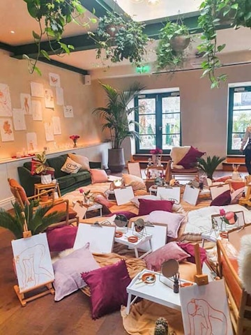 How to plan a hen party with a difference inspired by Kim Kardashian ...