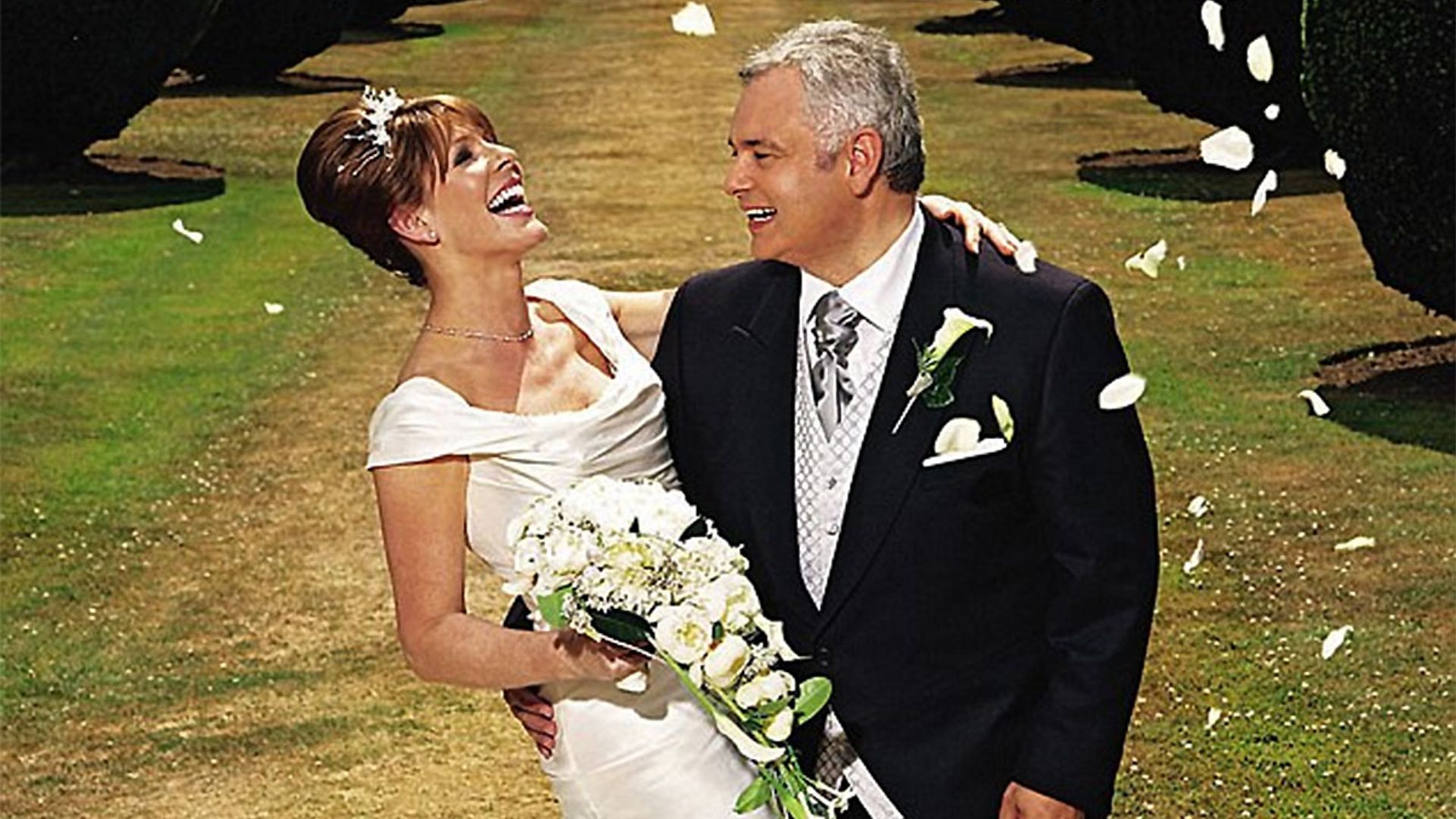 Ruth Langsford shares heartfelt tribute to Eamonn Holmes on 10th ...