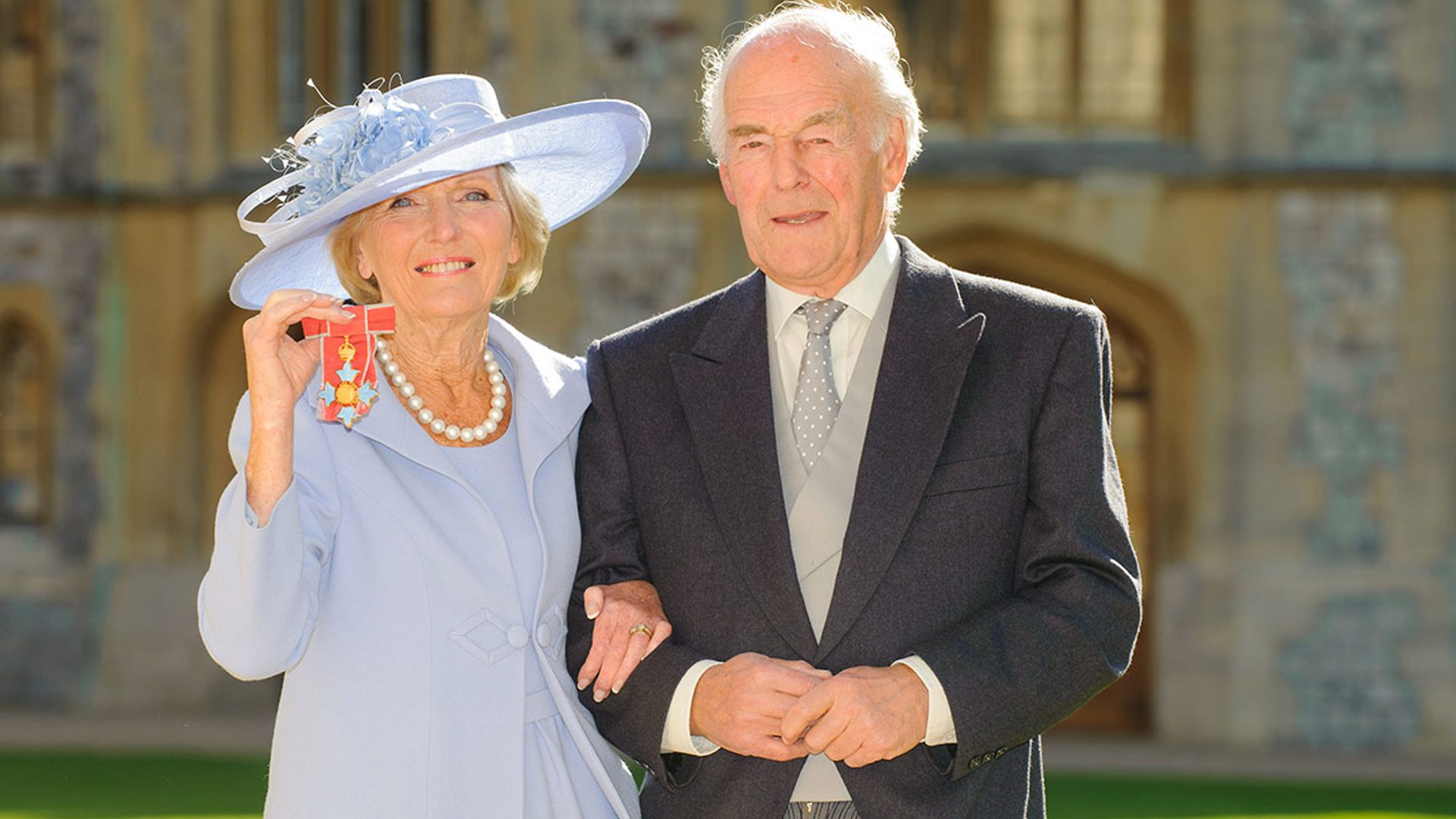 Mary Berry's love story - everything you need to know about her husband ...