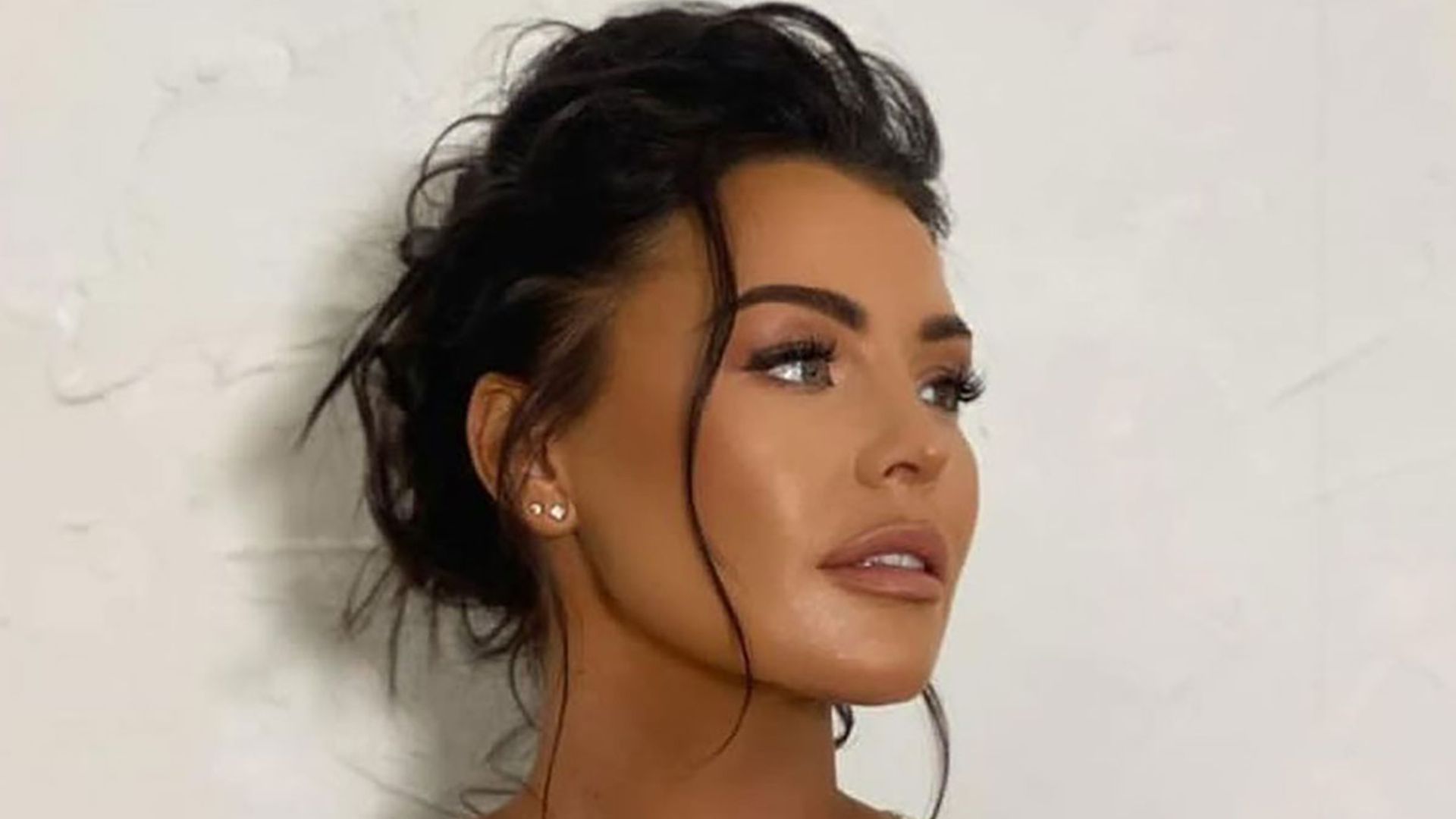 Jess Wright dazzles in cutout £1,700 bridal dress for pre-wedding ...