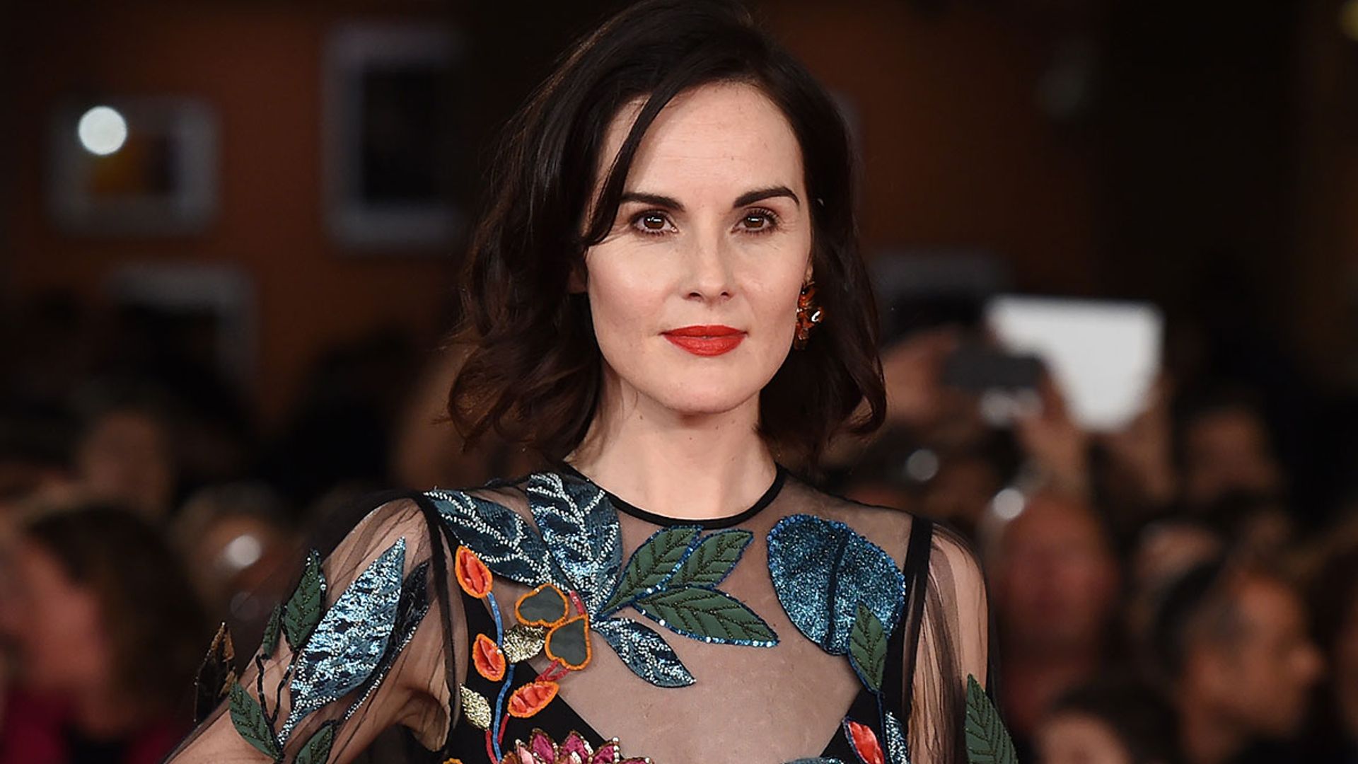 Downton Abbey's Michelle Dockery confirms engagement 6 years after ...