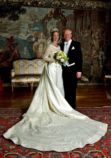 Royal divorce! Princess and Olympian splits from husband after 12 years ...