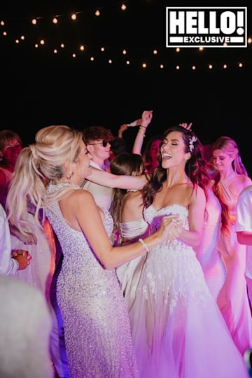 Darby Ward's famous mum Dawn's figure-hugging mother-of-the-bride dress ...