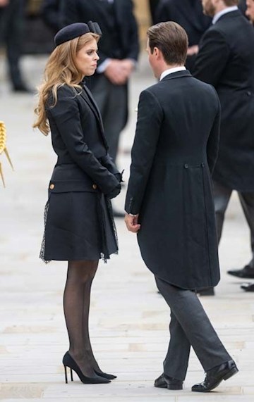 How Princess Beatrice's husband Edoardo Mapelli Mozzi was her 'rock ...