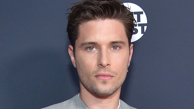 9-1-1: Lone Star’s Ronen Rubinstein on marriage to Jessica Parker ...