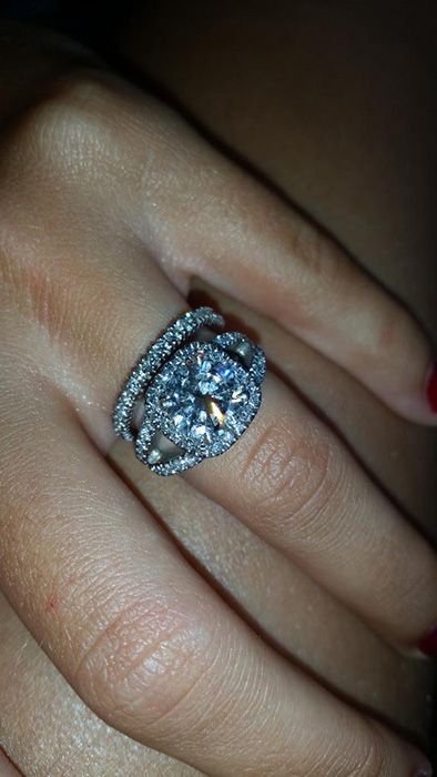 Peter Andre buys fiancée Emily MacDonagh eternity ring | HELLO!