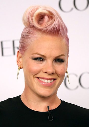 Happy birthday Pink | HELLO!