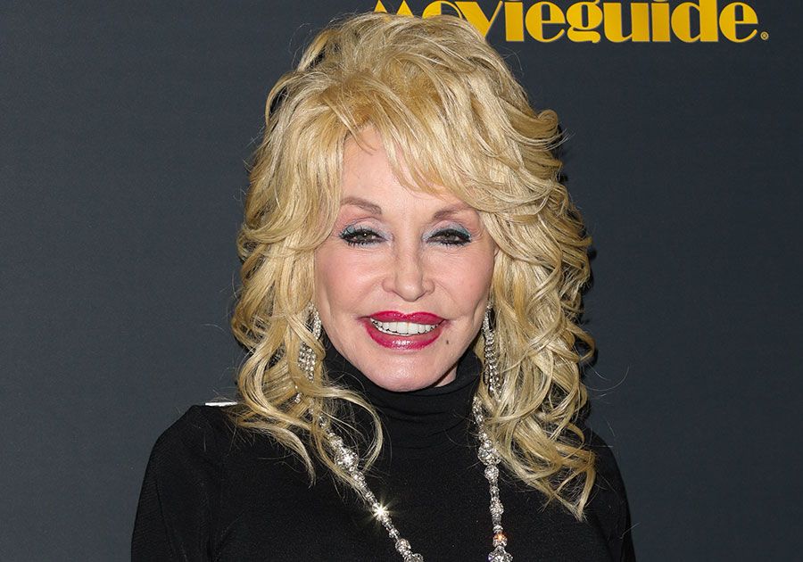 Dolly Parton 'really happy' that Miley Cyrus and Liam Hemsworth are ...