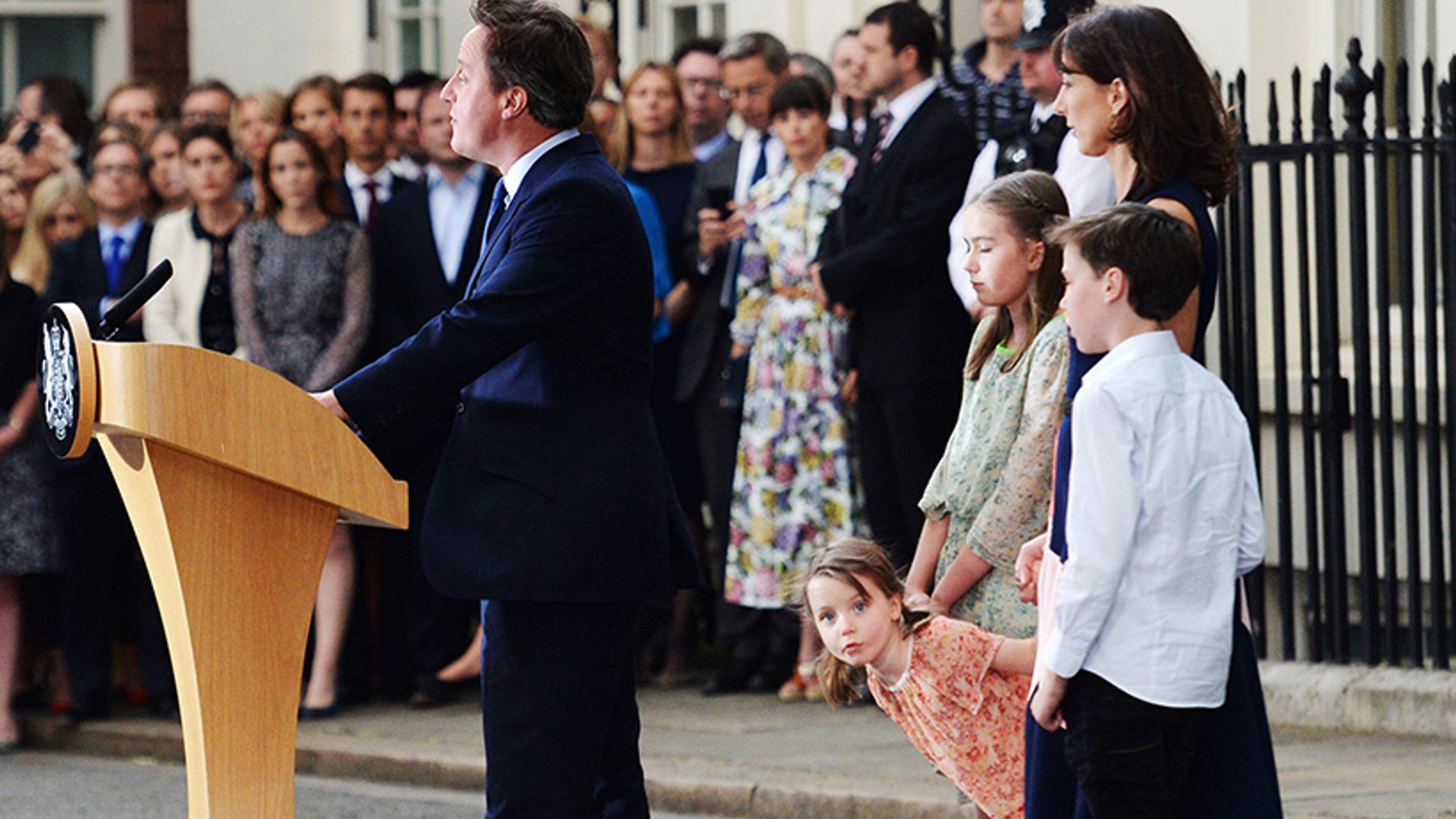 David Cameron's five-year-old daughter Florence steals the show at 10 ...