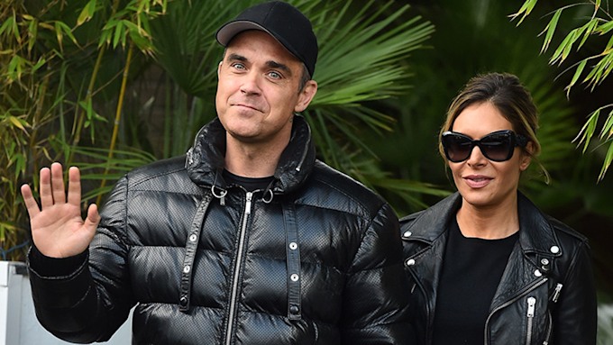 Robbie Williams' children meet Santa – see the photo | HELLO!