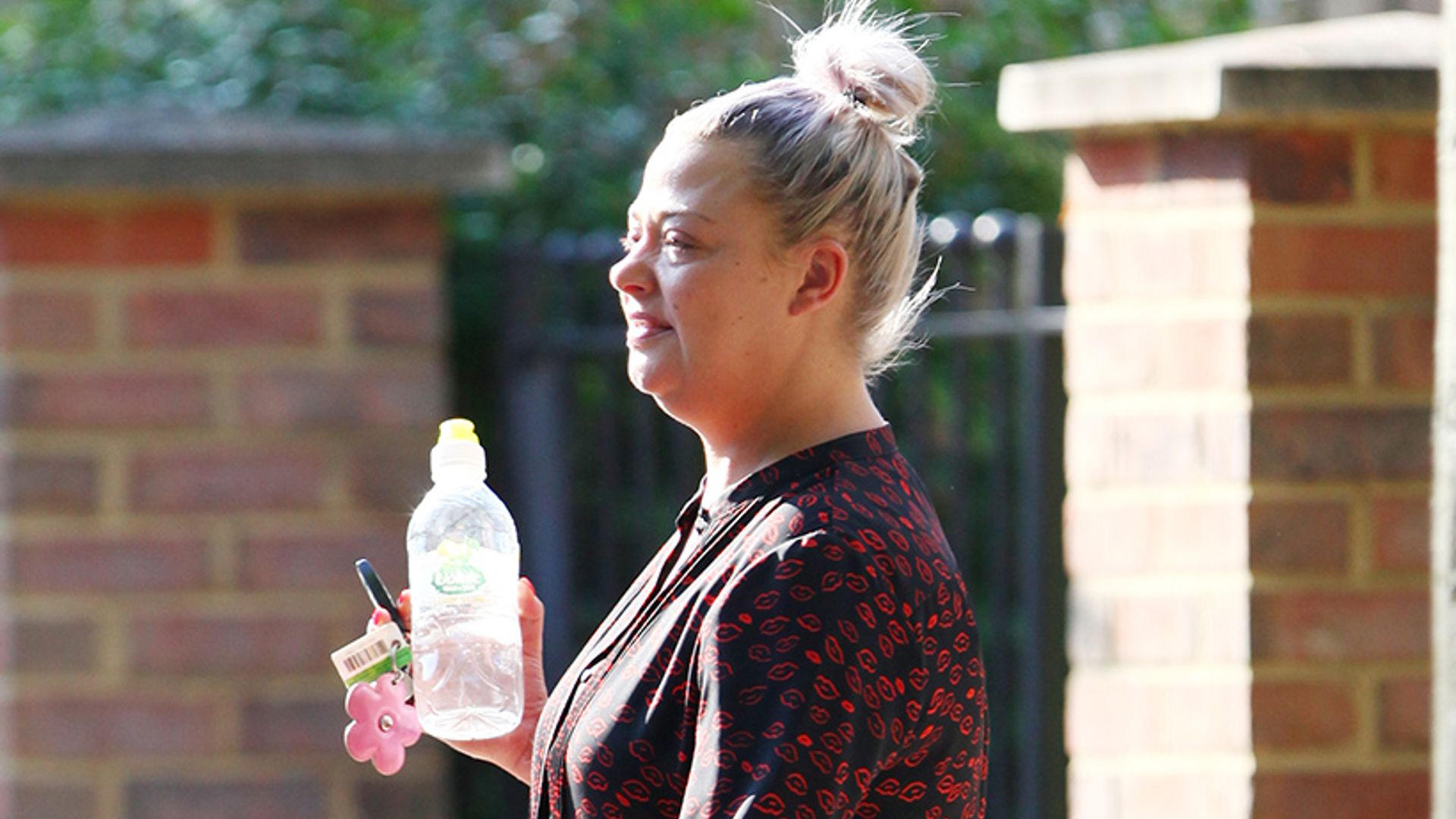 Ant McPartlin's ex-wife Lisa Armstrong all smiles as she heads to ...