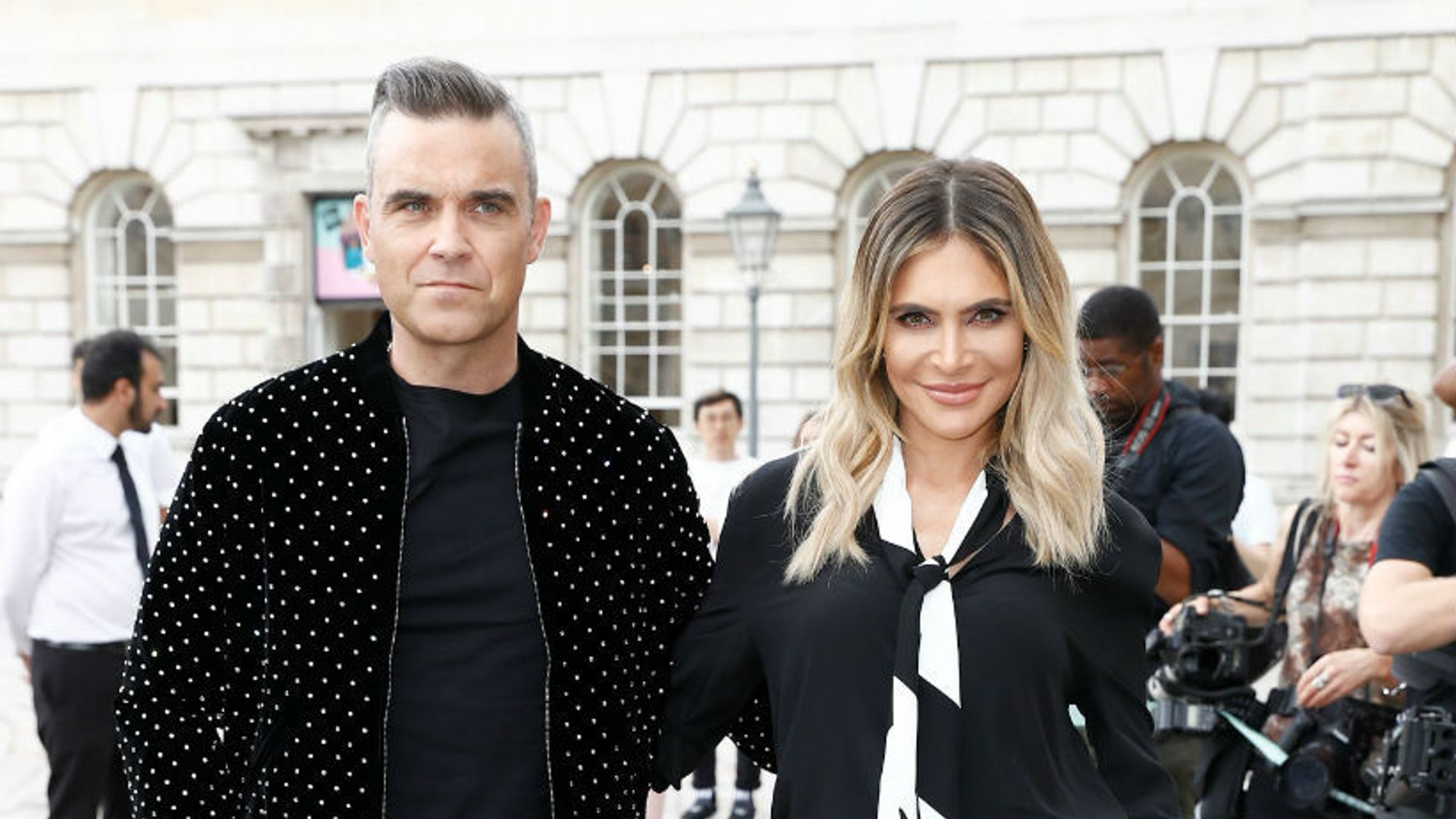 Robbie Williams and Ayda Field get fans talking with celebrity family ...