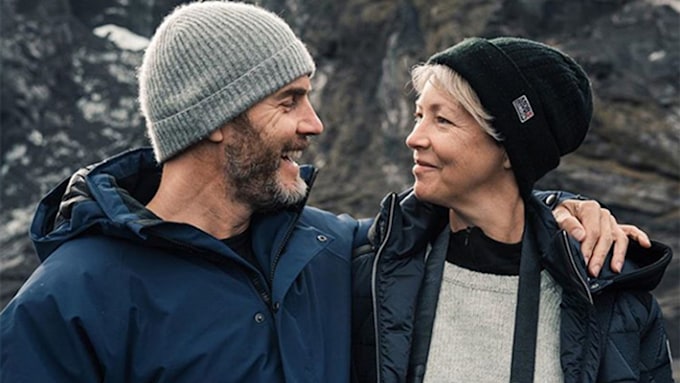 Gary Barlow recreates sweet snapshot with wife Dawn to celebrate ...