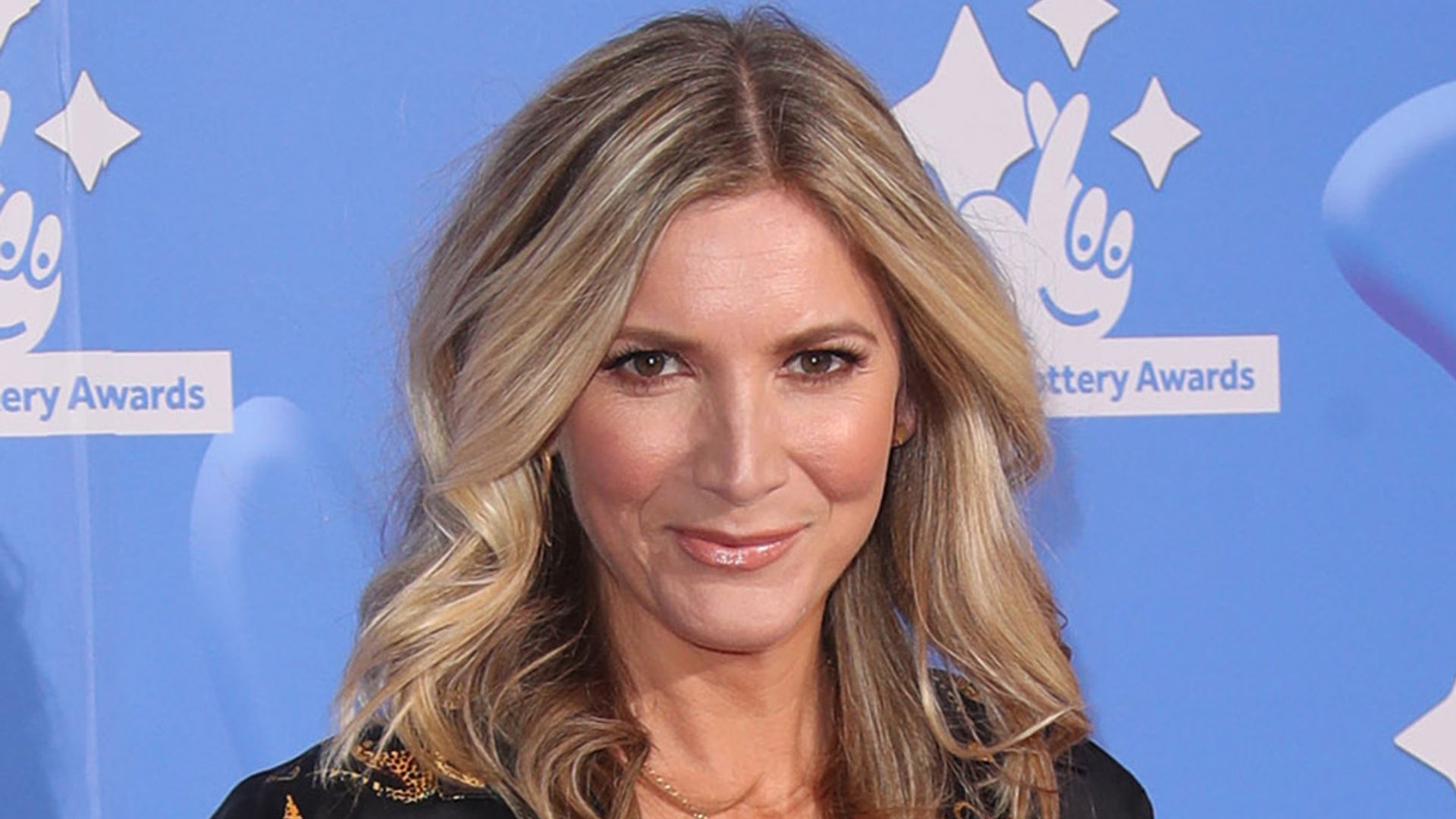 Lisa Faulkner reveals she has reunited with her dad in uplifting video ...