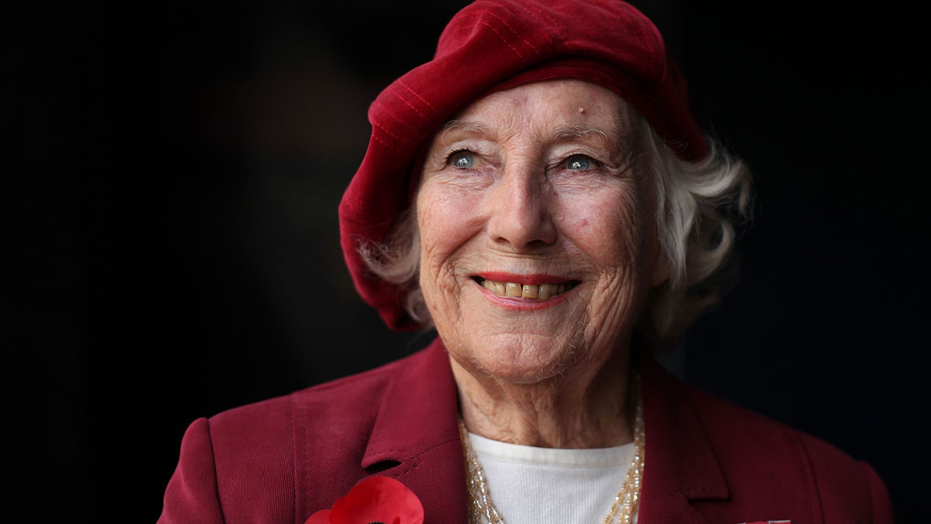 Vera Lynn, 103, dies just weeks after Queen makes reference to We'll ...