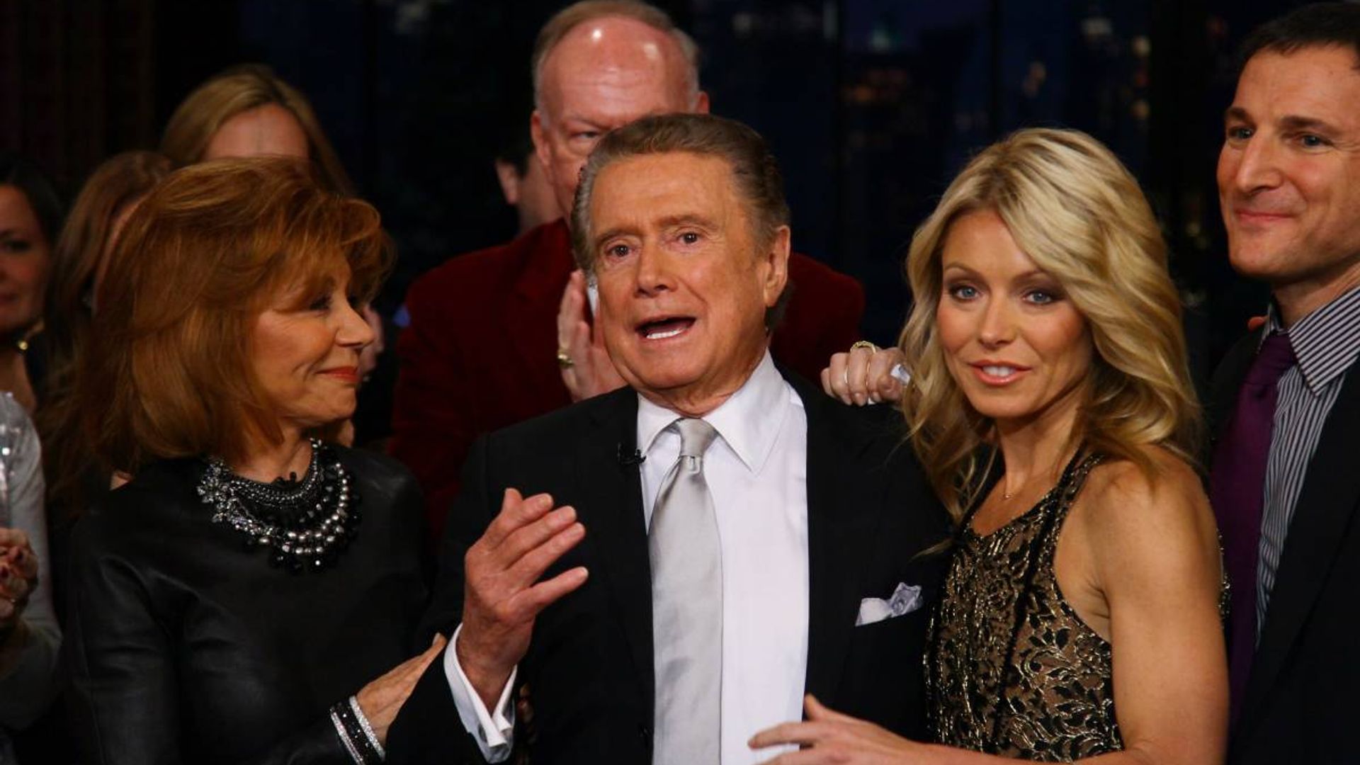 Kelly Ripa's co-stars share untold stories about Regis Philbin in ...