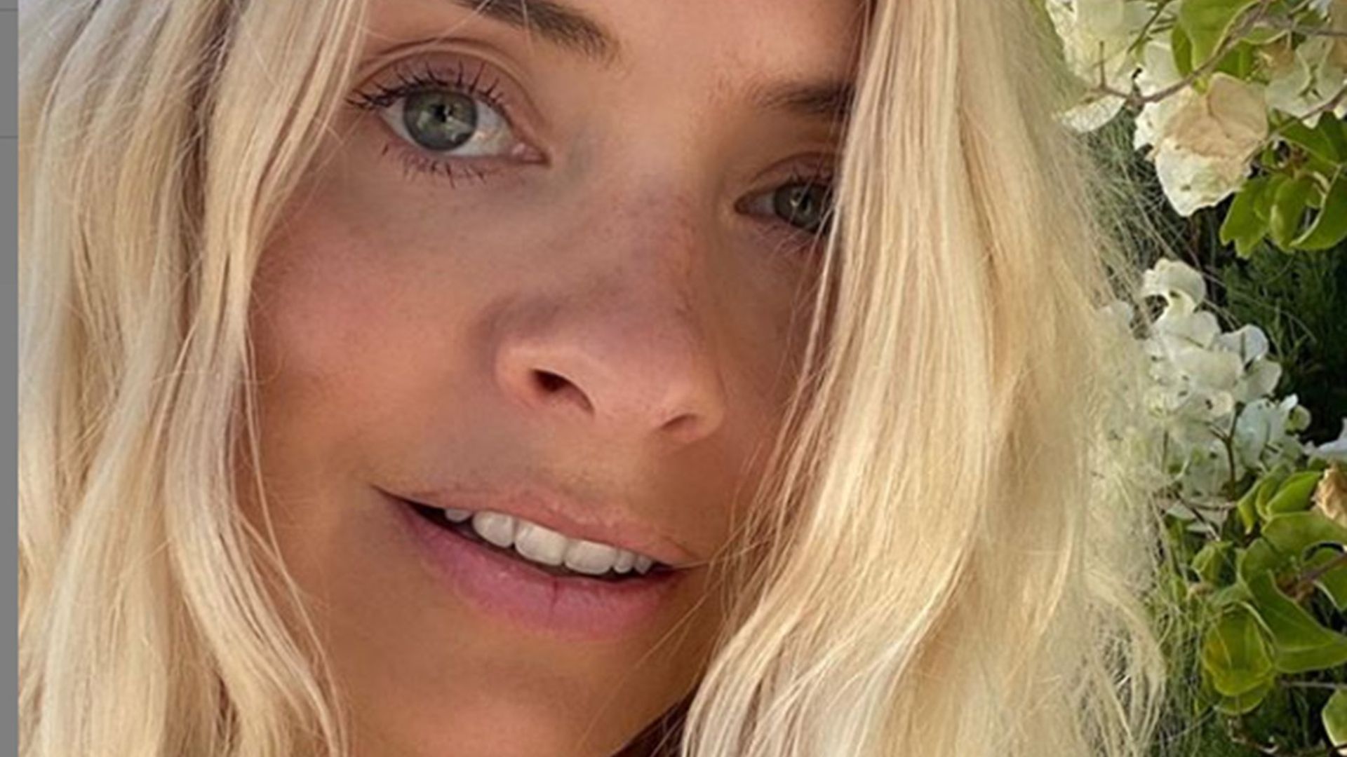 Holly Willoughby shares magical selfie – and she's simply stunning | HELLO!