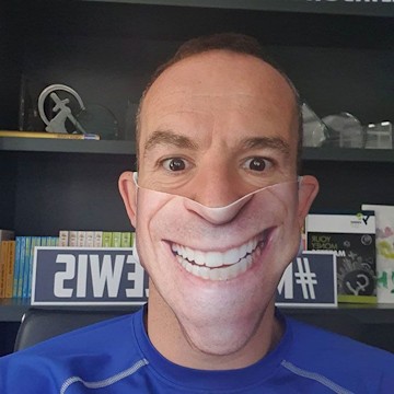 This Morning's Martin Lewis scares fans by donning bizarre face mask ...