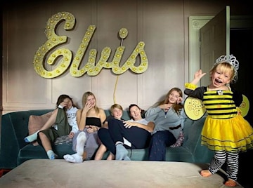 Jamie Oliver's wife Jools shares gorgeous photo of son River and fans ...