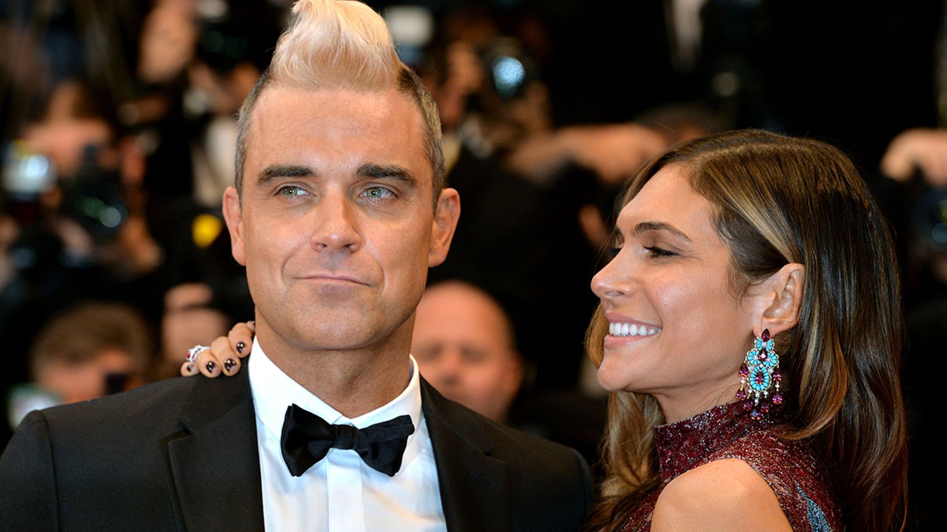 Ayda Field reveals SWEETEST love note from Robbie Williams | HELLO!