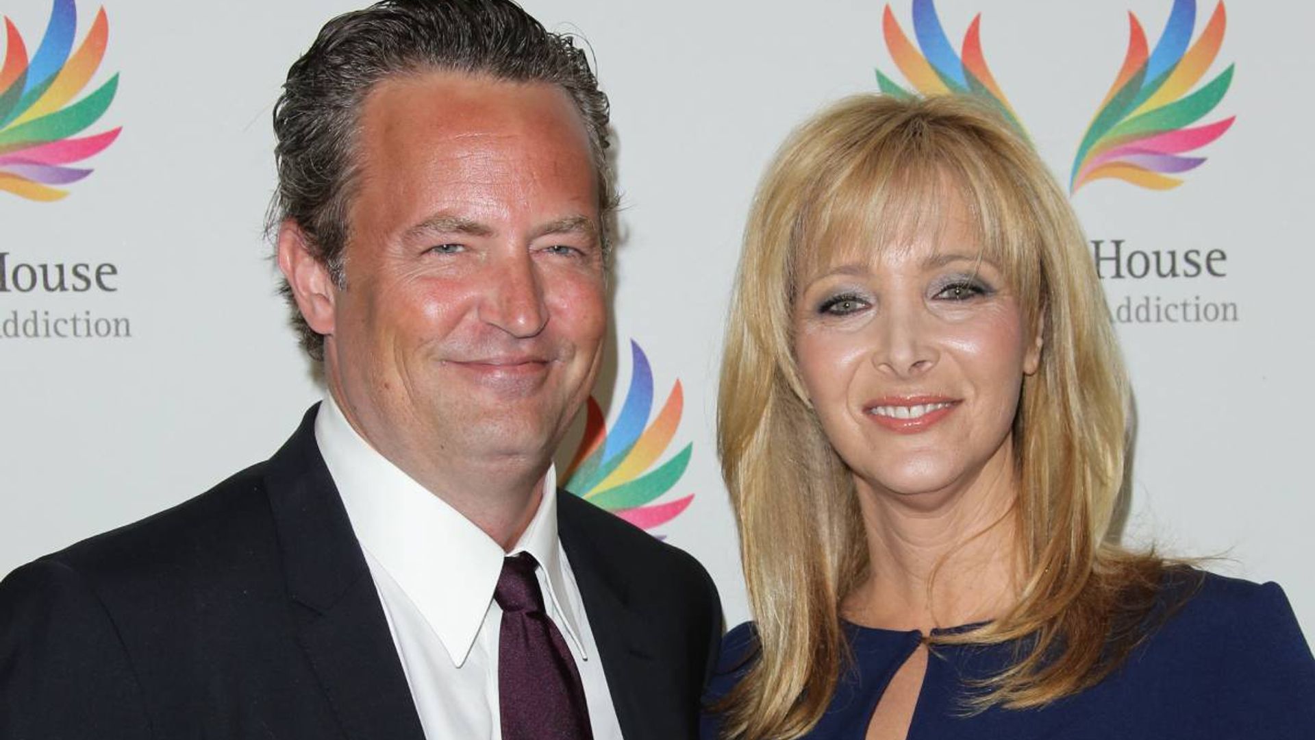 Matthew Perry sparks reaction from Friends co-star Lisa Kudrow with ...