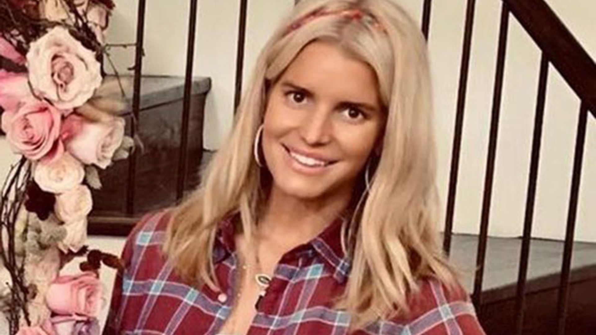 Jessica Simpson shares makeup-free photo during family celebrations ...