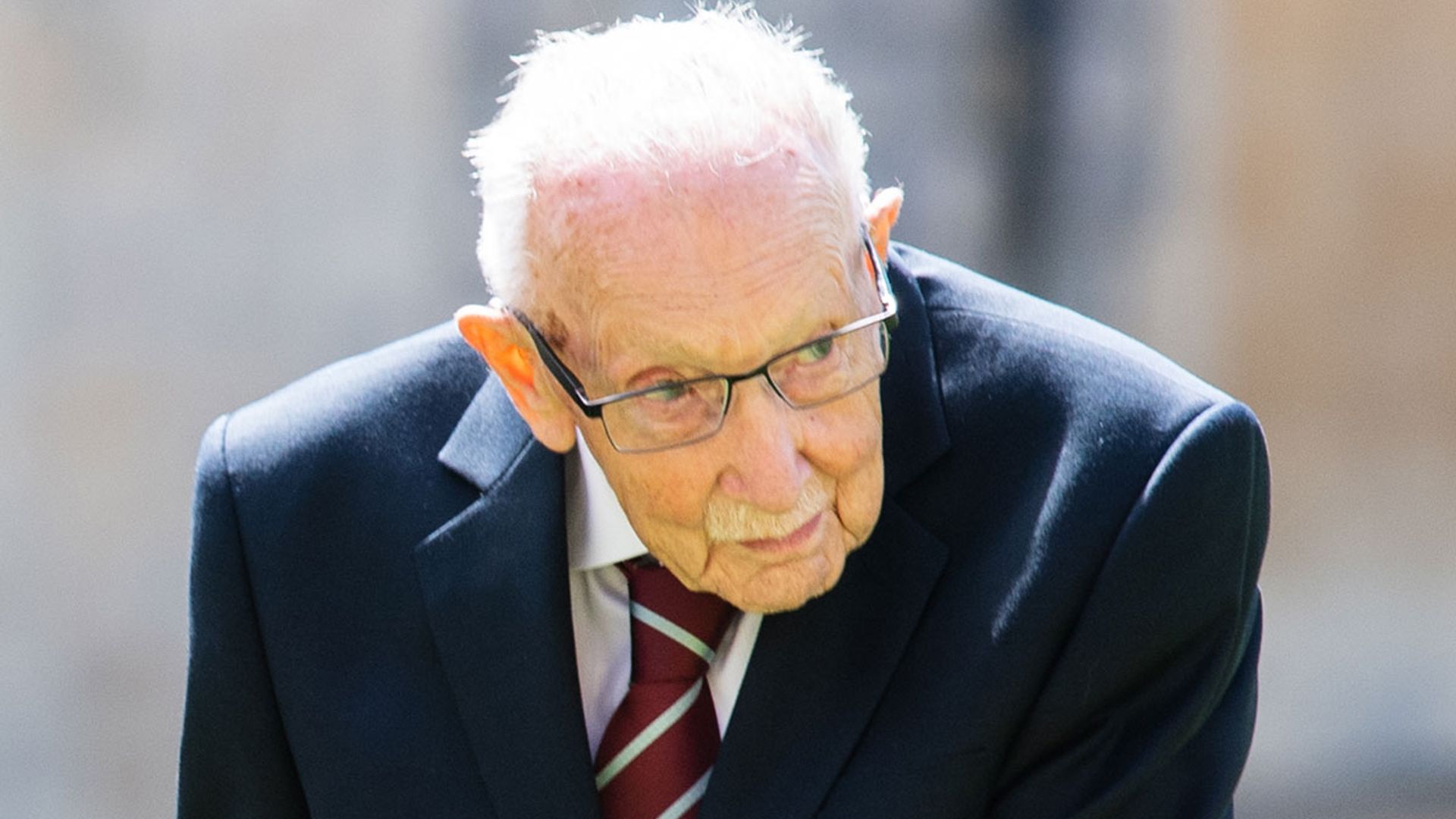 Captain Tom Moore's final family photo revealed before his ...