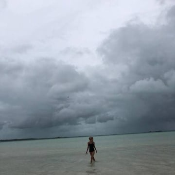 Kelly Ripa stuns in unbelievable swimsuit snapshot | HELLO!