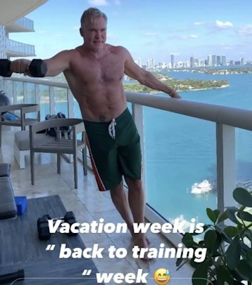 GMA's Sam Champion turns heads with shirtless workout photos - and wow ...