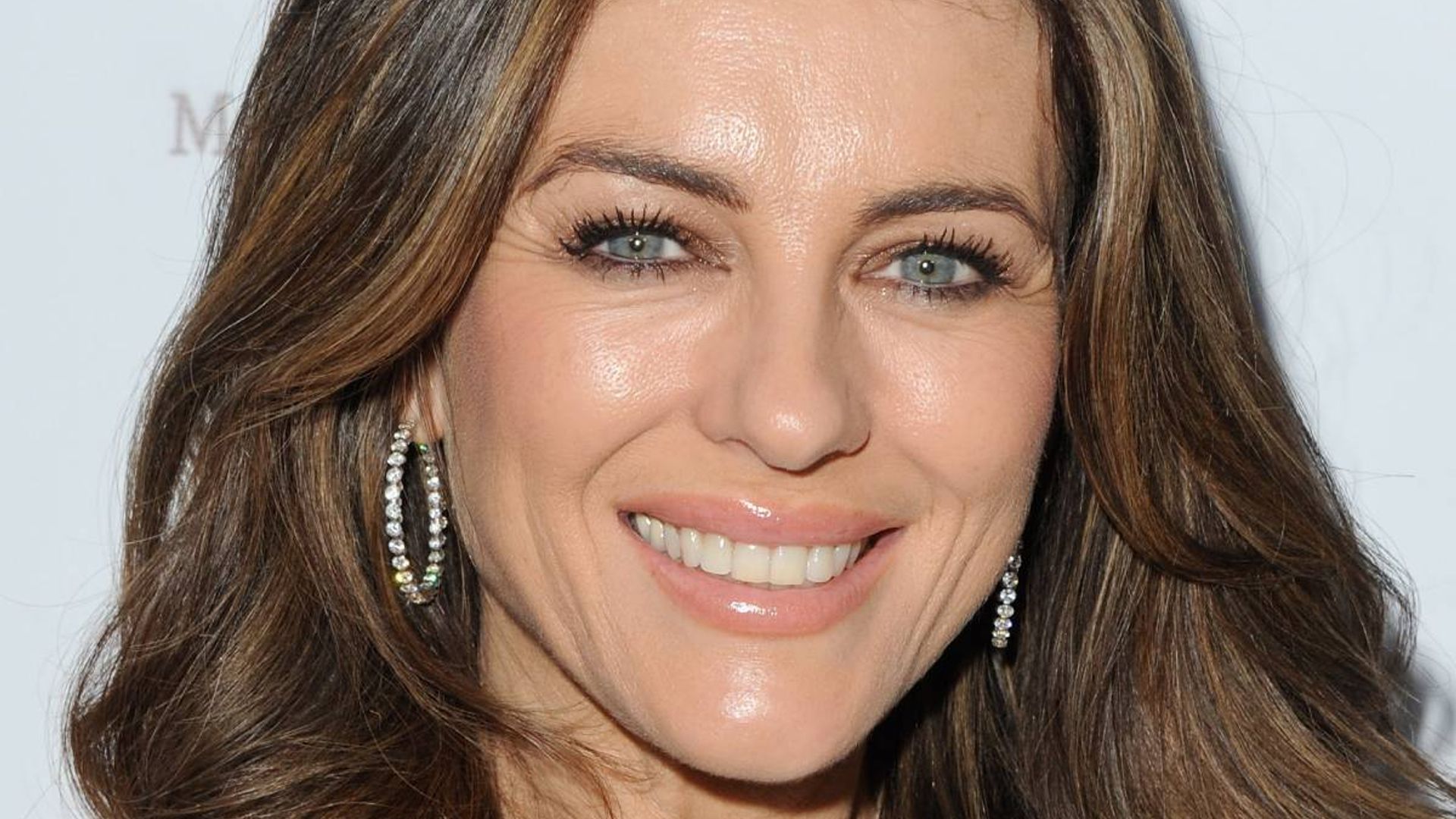 Elizabeth Hurley sparks major reaction with hair transformation in ...