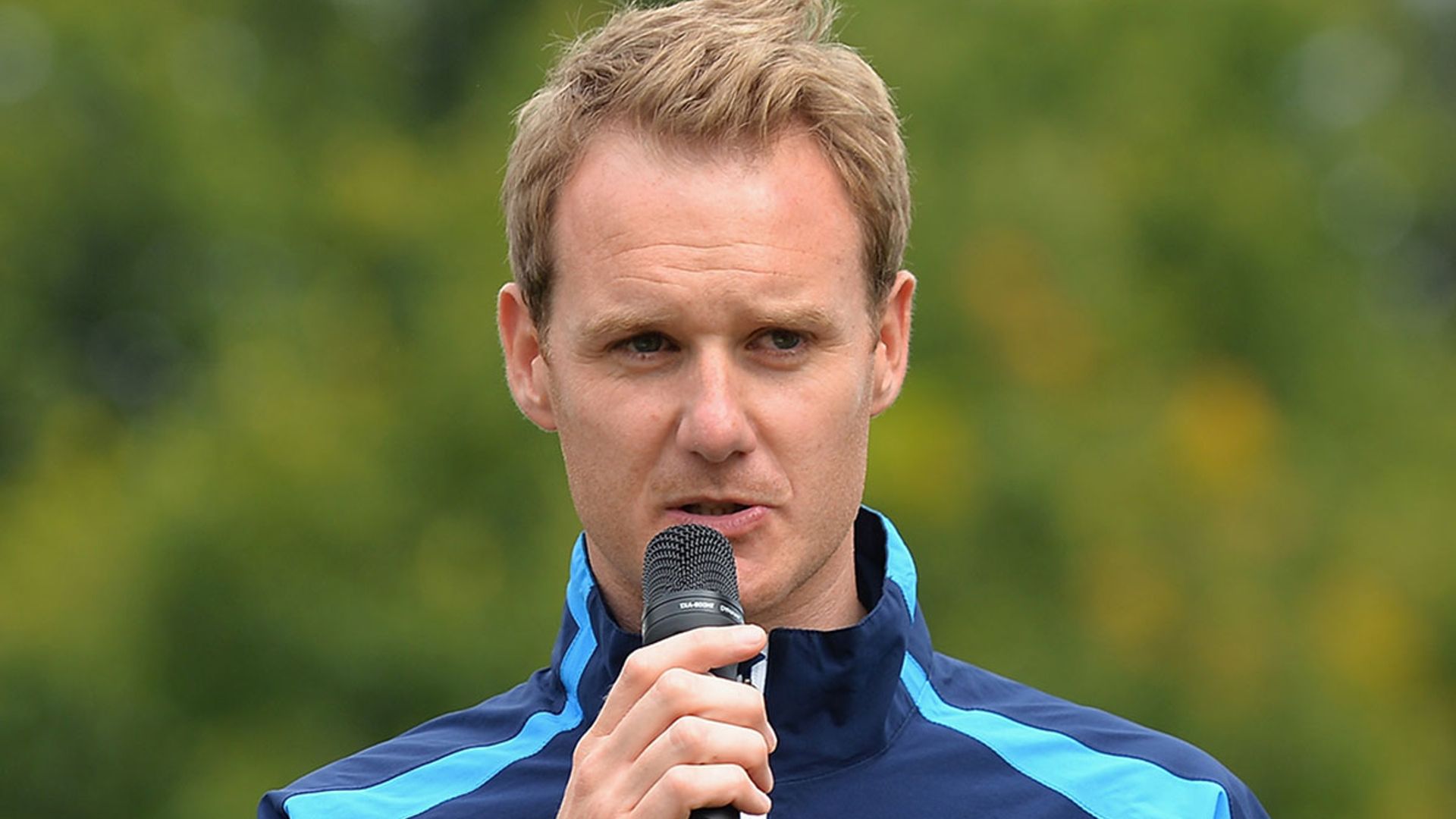 BBC Breakfast's Dan Walker reveals wife Sarah has BANNED him from this ...