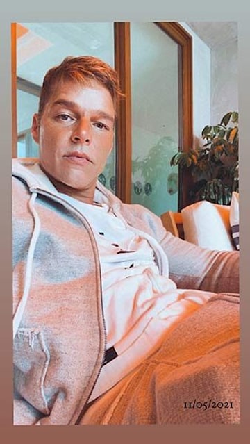 Ricky Martin looks unrecognisable after shaving off iconic beard | HELLO!