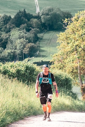 Iwan Thomas takes on gruelling 100-mile race for son Teddy | HELLO!