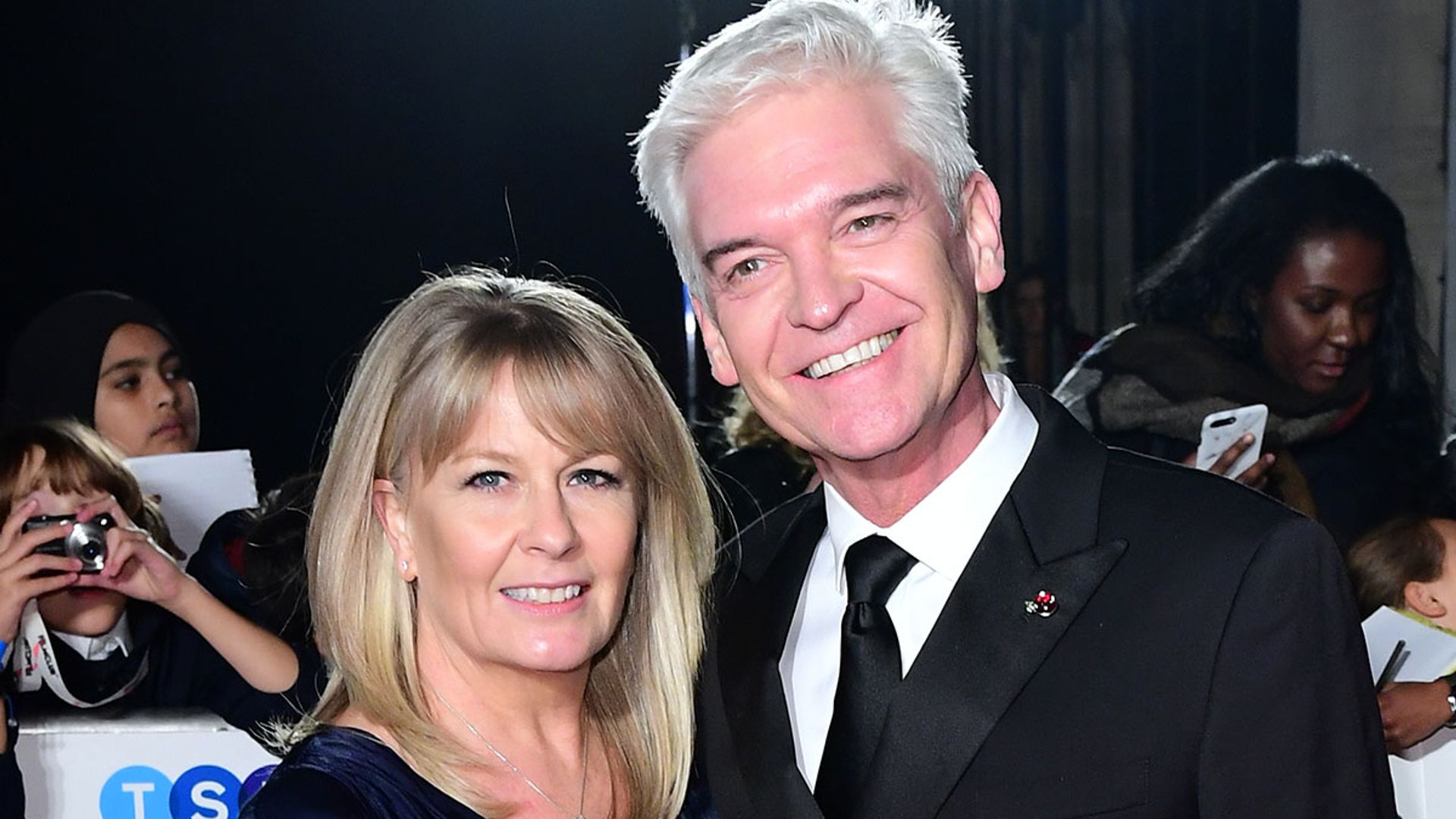 Phillip Schofield and wife Stephanie are all smiles in holiday picture ...