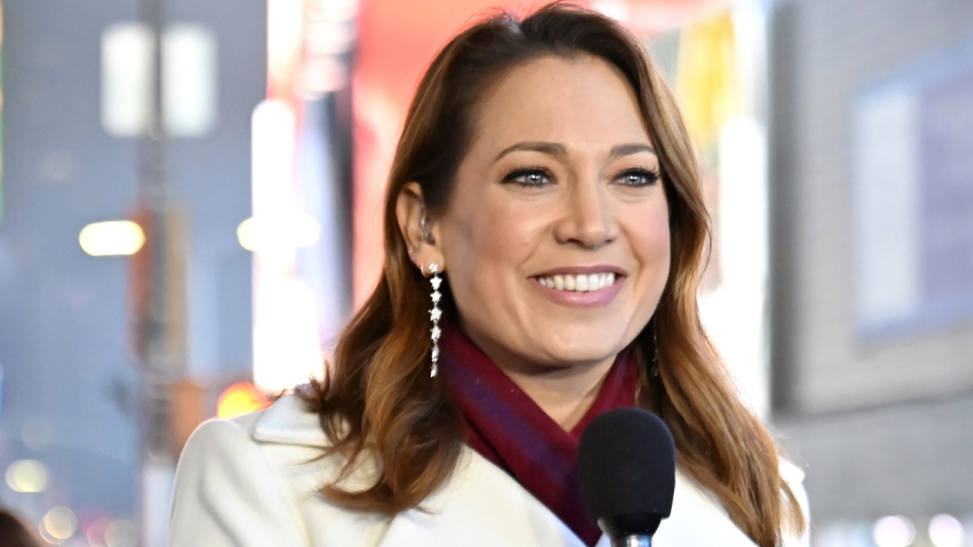 GMA's Ginger Zee sparks reaction with rare beach video of her son ...