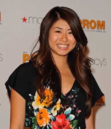 Gossip Girl star Yin Chang becomes HONY sensation as she reveals emotional story about ...