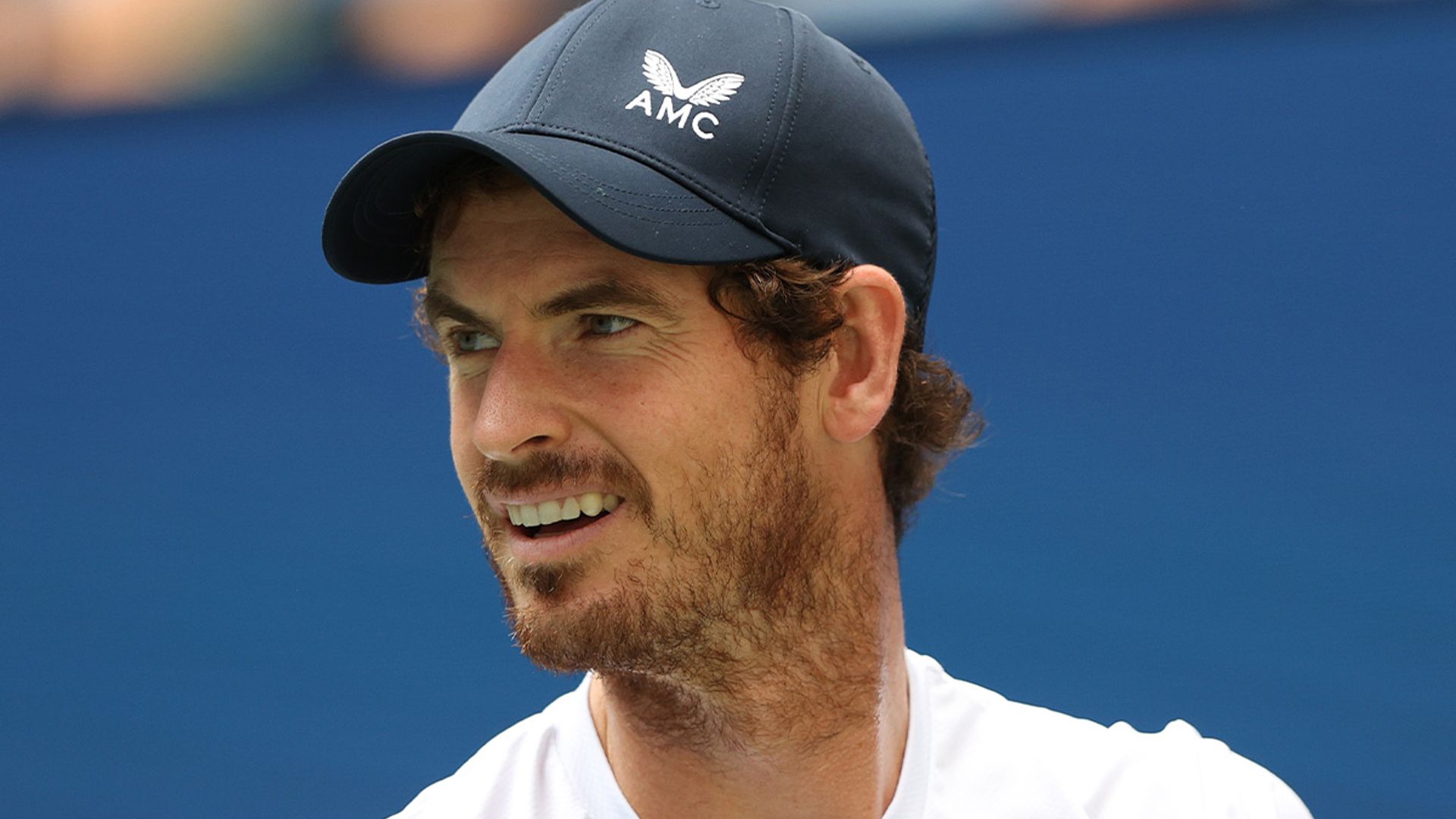 Andy Murray surprises with rare selfie - and daring new look | HELLO!