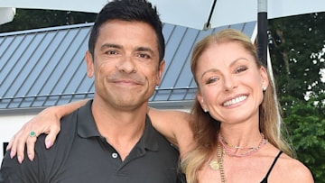 Kelly Ripa's children look so grown up in rare family vacation photo ...