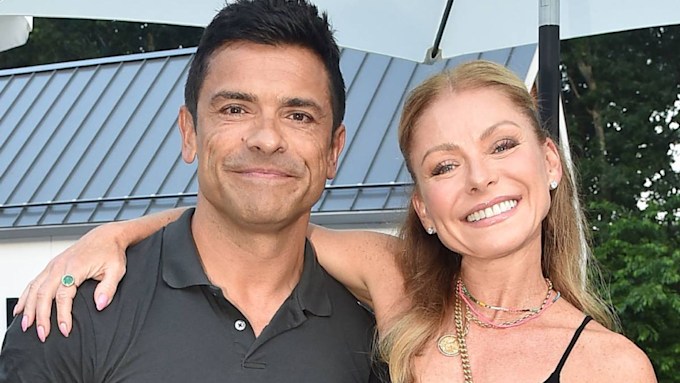 Kelly Ripa's children look so grown up in rare family vacation photo ...