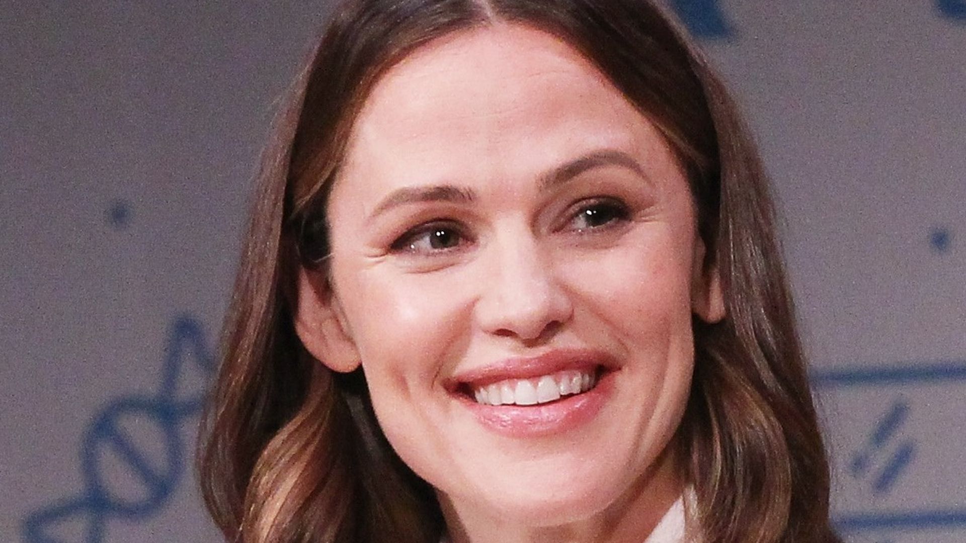 Jennifer Garner set tongues wagging with new jewelry in Instagram post ...